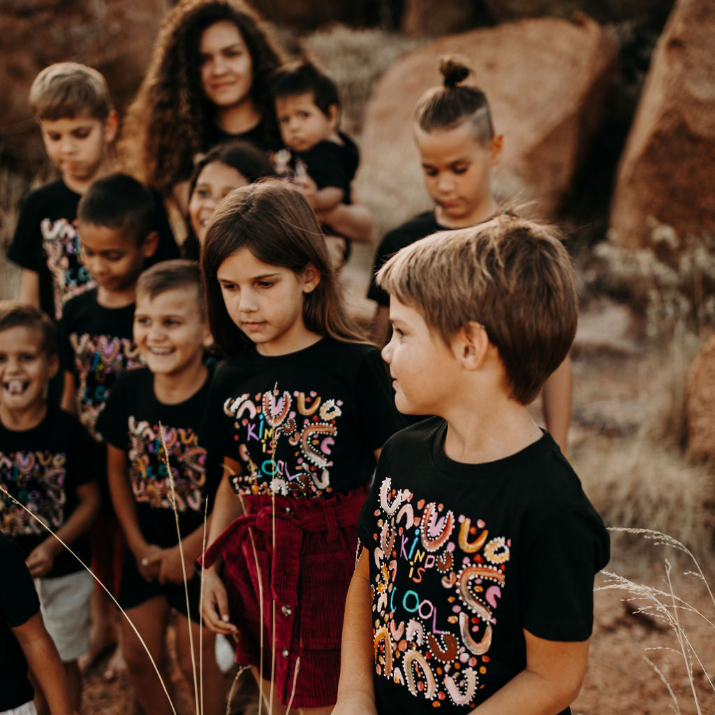 Prilla Prilla Kids T-Shirt – Kind is cool