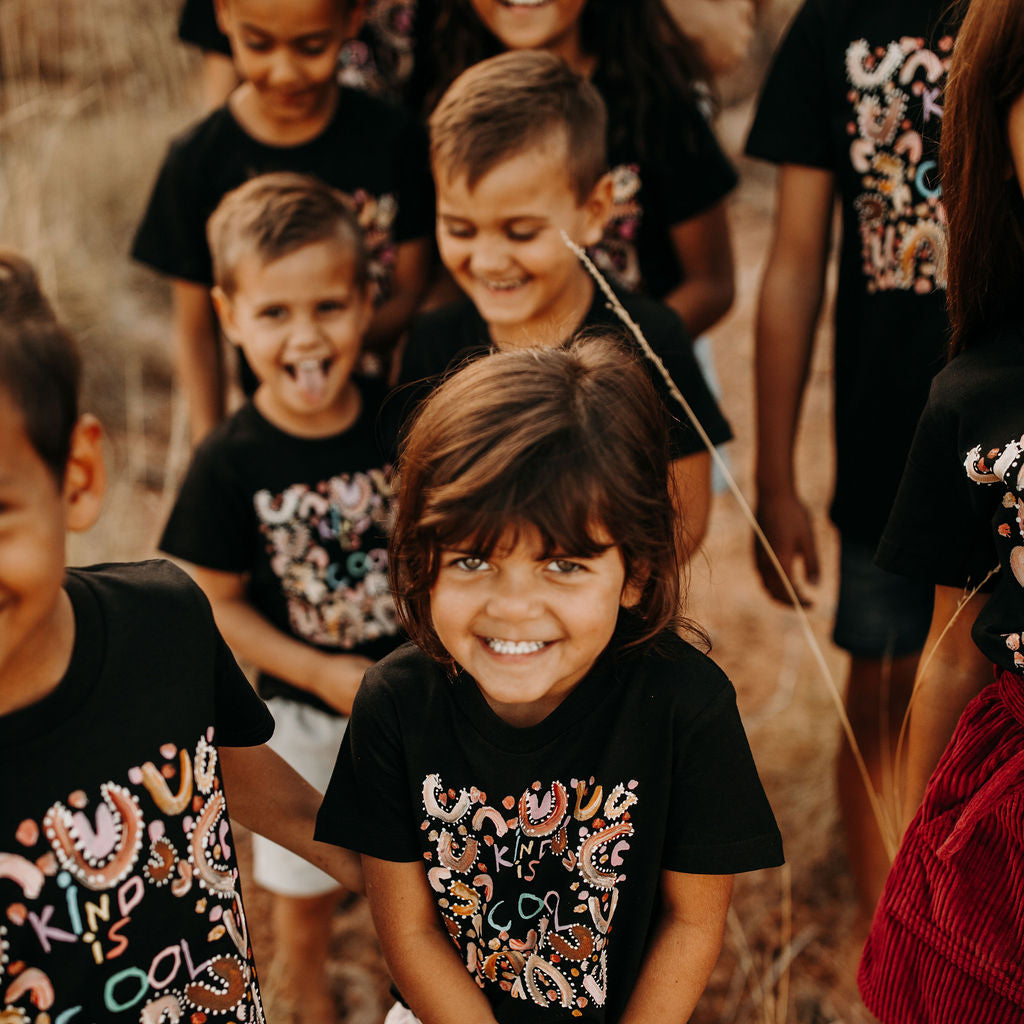 Prilla Prilla Kids T-Shirt – Kind is cool